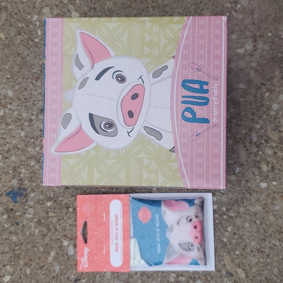 Scentsy | Toys | Scentsy Buddy Pua Pig Moana Disney Scent Pak Spirit Of ...